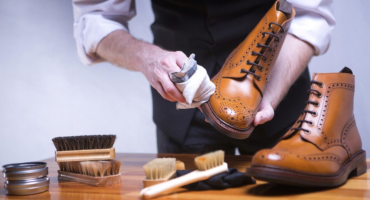 Professional Shoe Cleaning in Dubai | The Laundry Hub